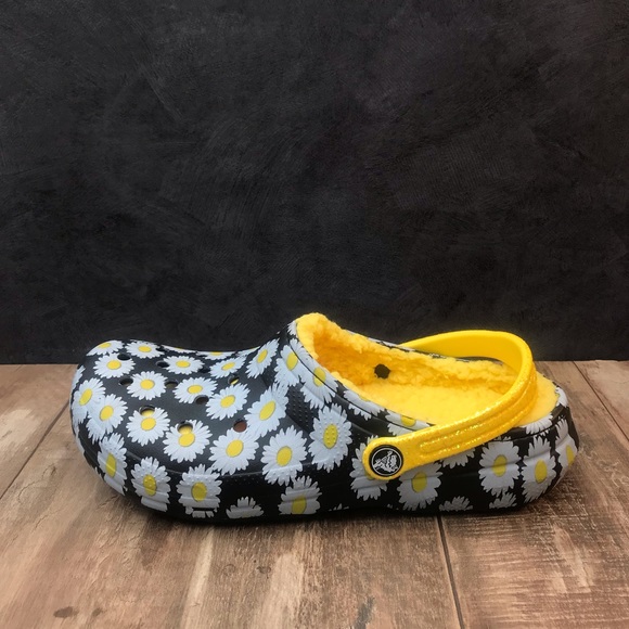 CROCS | Shoes | Crocs Classic Lined Vacay Vibes Clog | Poshmark